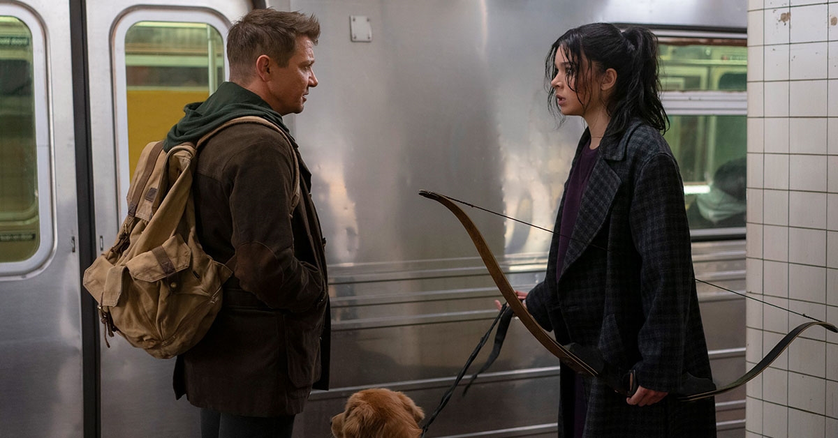 Review Hawkeye: Cặp chính diễn thực sự ăn ý, phim đơn giản và dễ chịu